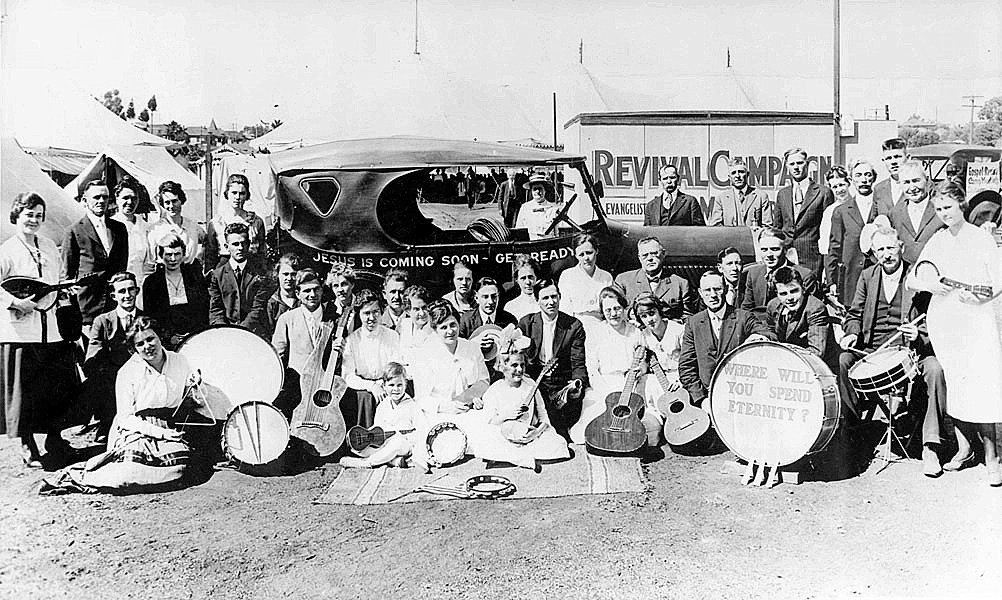 - AIMEE SEMPLE MACPHERSON